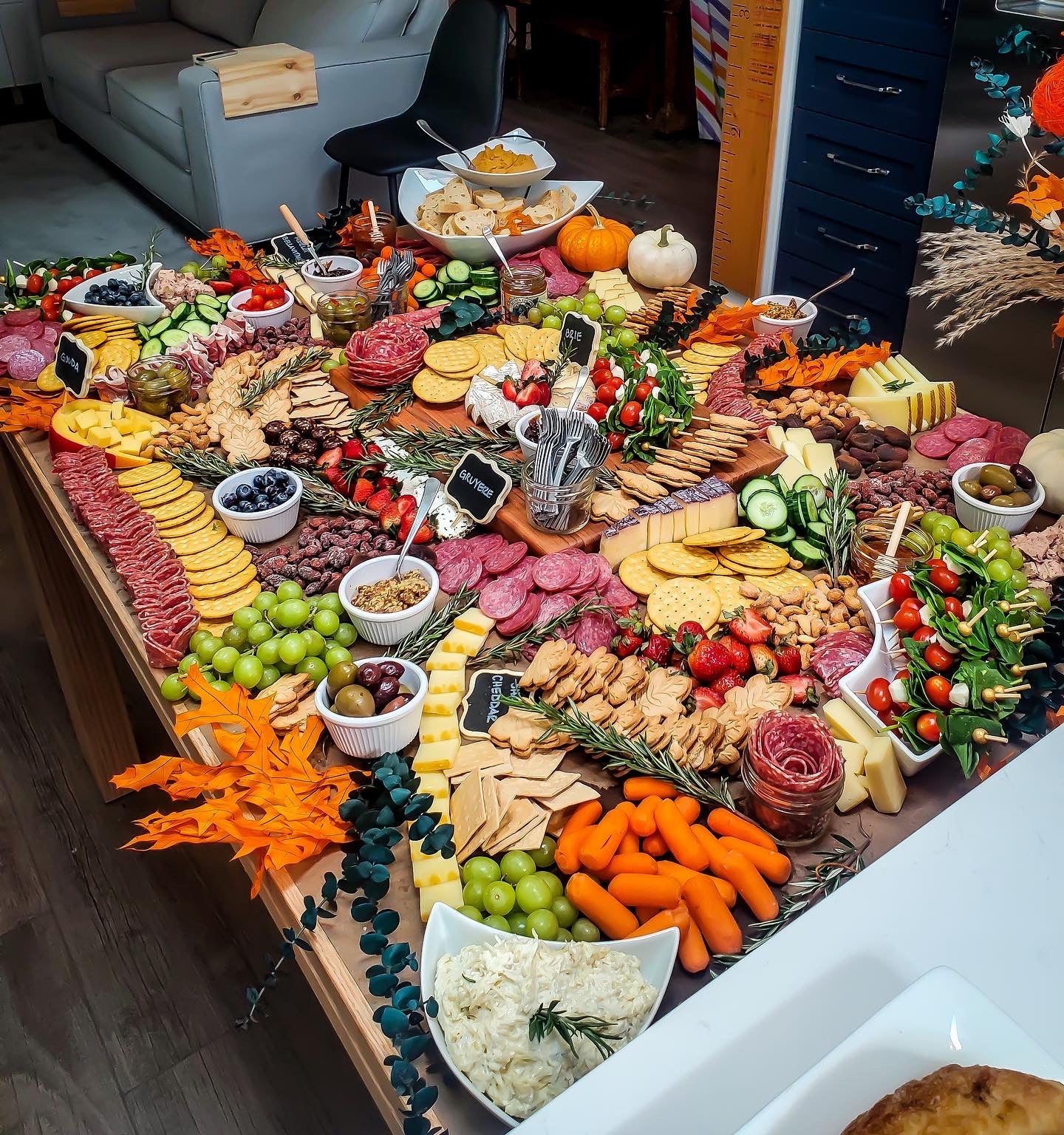 Grazing Table - Fromage & Fare